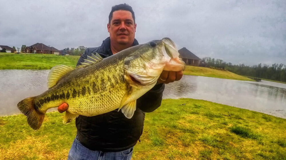 5 Tips to Help Anglers Map Out a Lake from the Bank - Wired2Fish