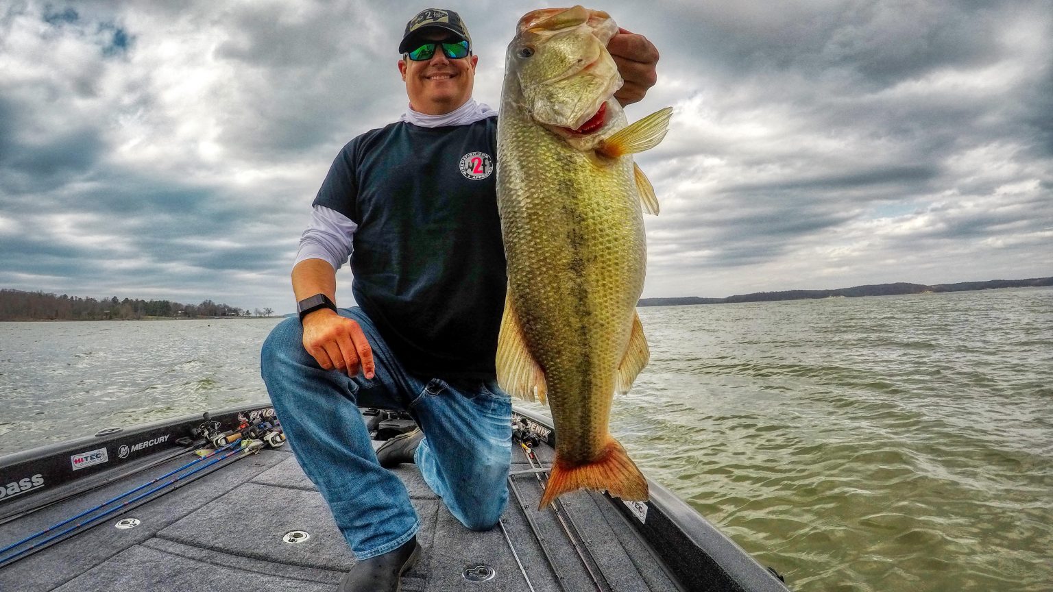 8 Tips to Catch Skittish Bass in Clear Water - Wired2Fish