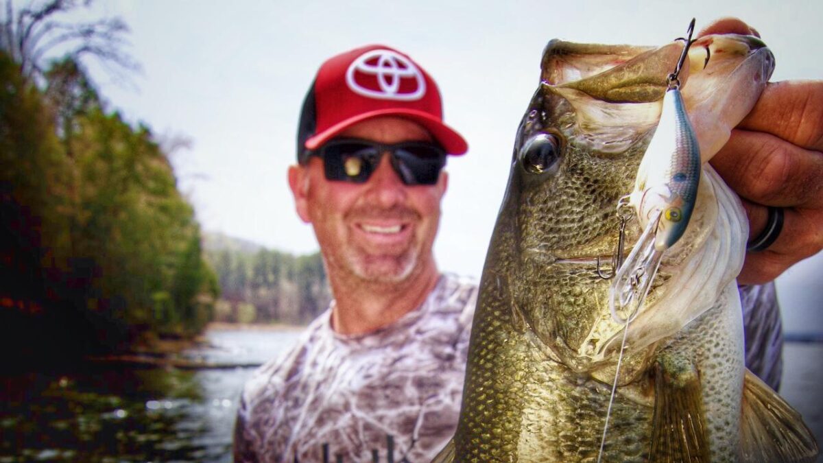 The Basics of Fishing Shad Raps for Winter Bass - Wired2Fish