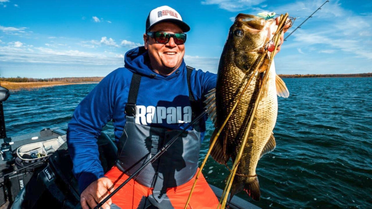 Top 5 Essential Fall Bass Fishing Baits | When to Use Each - Wired2Fish