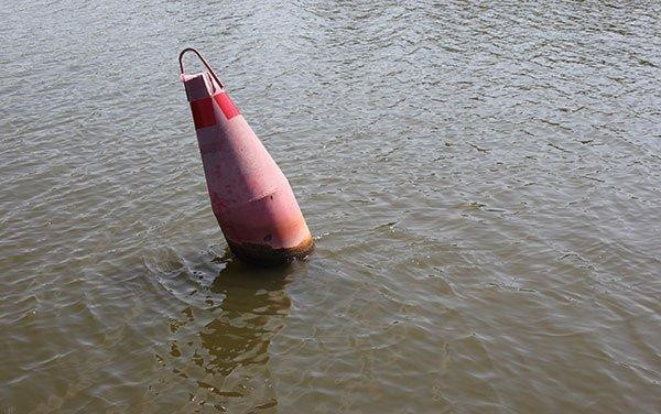 How to Finesse More Bass in Strong Current - Wired2Fish