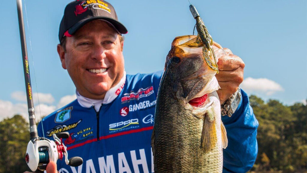 10 Ways to Become a Better Grass Angler - Wired2Fish