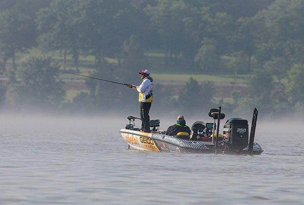 6 Football Jig Tips for Summer Bass Fishing - Wired2Fish