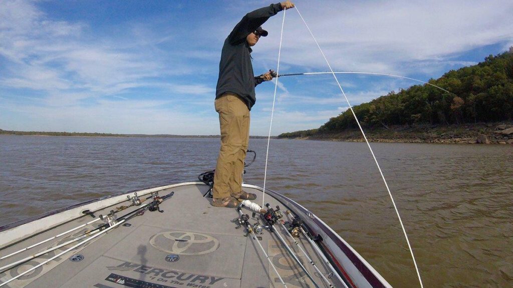 How to Make Your Own Umbrella Rig Retriever - Wired2Fish