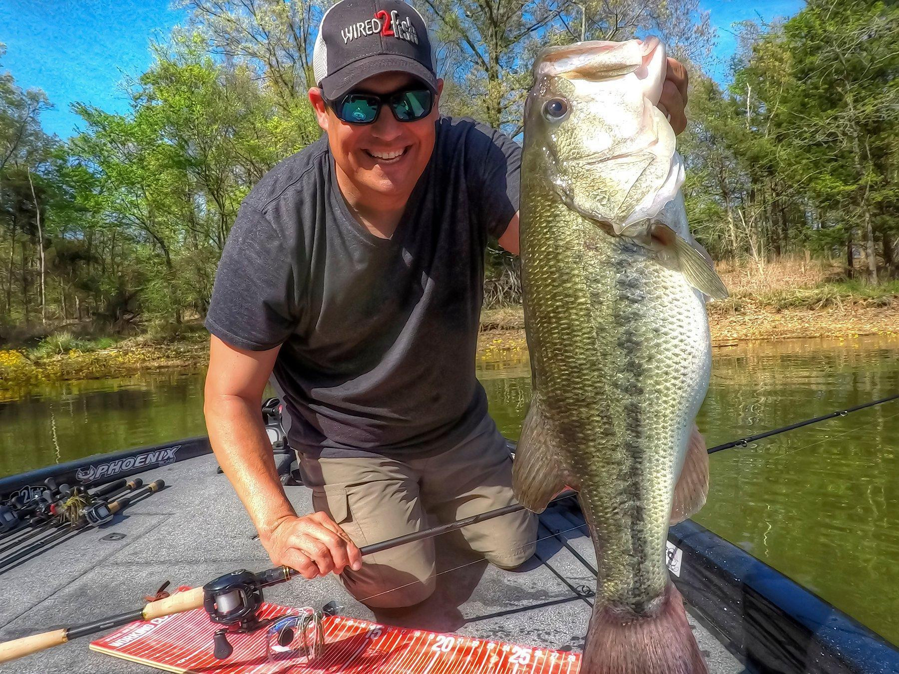 Megabass Destroyer FMJ Casting Rod Review - Wired2Fish